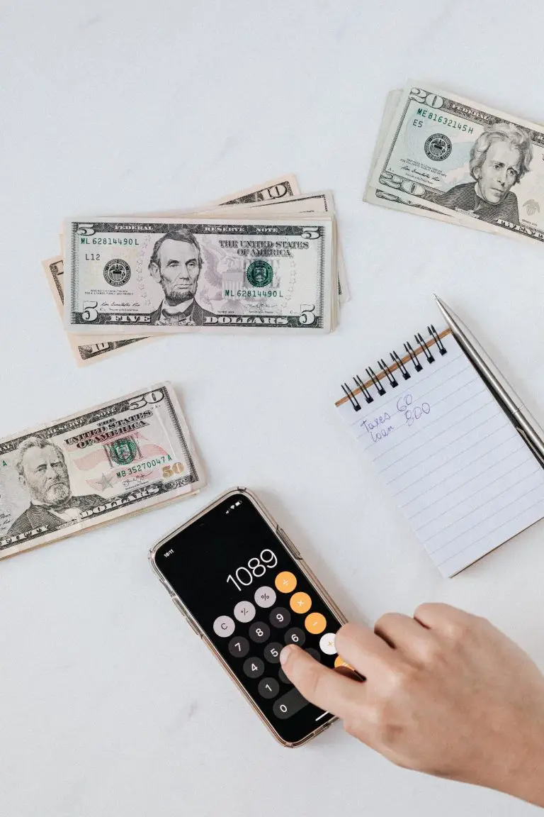 8 Practical Mindful Money Management Strategies